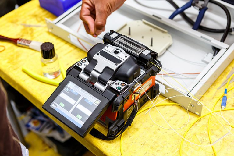 Fusion Splicing for Fiber Optic | Gettle